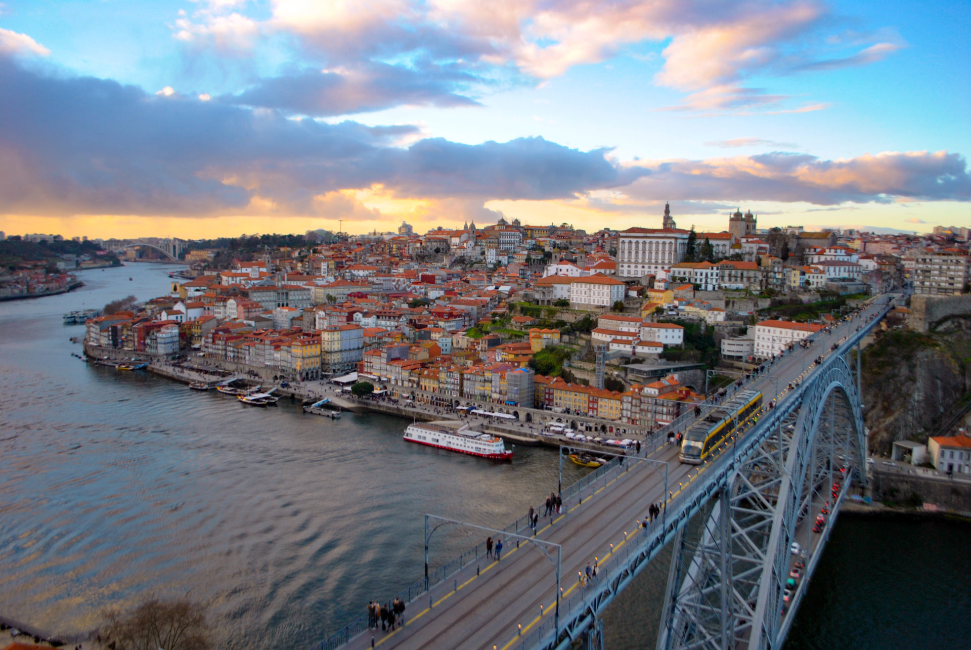 Weekend Trip: 48 Hours in Porto » Travel with new eyes